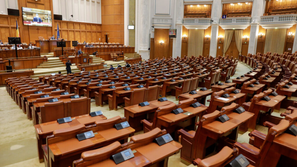 Opt locuri libere la PAS: CEC propune noii deputați, majoritatea rămâne solidă - ZECE.TV - Stiri ...